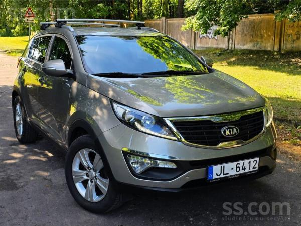 Серый Киа Sportage 2013 в Рига, объемом двигателя 1.70 л и пробегом 162 тыс. км за 6900 €, фото 2 на AUTOMOTO.COM.LV