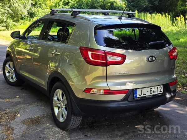 Серый Киа Sportage 2013 в Рига, объемом двигателя 1.70 л и пробегом 162 тыс. км за 6900 €, фото 3 на AUTOMOTO.COM.LV