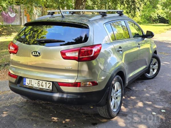 Серый Киа Sportage 2013 в Рига, объемом двигателя 1.70 л и пробегом 162 тыс. км за 6900 €, фото 4 на AUTOMOTO.COM.LV