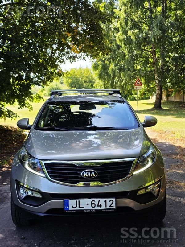 Серый Киа Sportage 2013 в Рига, объемом двигателя 1.70 л и пробегом 162 тыс. км за 6900 €, фото 7 на AUTOMOTO.COM.LV
