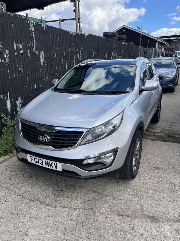Серый Киа Sportage 2013 в Каунас, объемом двигателя 1.69 л и пробегом 180 тыс. км за 900 €, фото 1 на AUTOMOTO.COM.LV