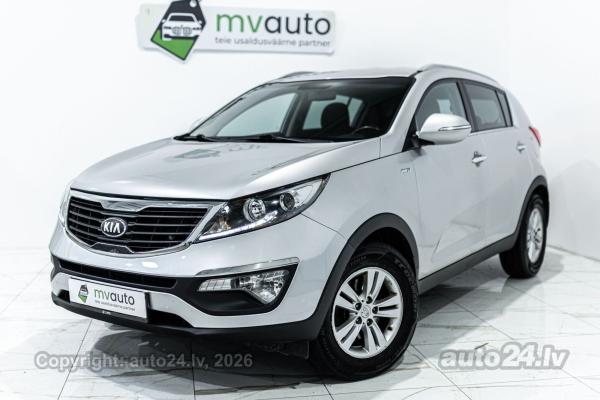 Серый Киа Sportage 2013 в Таллин, объемом двигателя 2.00 л и пробегом 199 тыс. км за 6500 €, фото 4 на AUTOMOTO.COM.LV