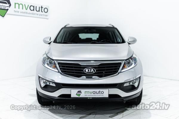 Серый Киа Sportage 2013 в Таллин, объемом двигателя 2.00 л и пробегом 199 тыс. км за 6500 €, фото 5 на AUTOMOTO.COM.LV