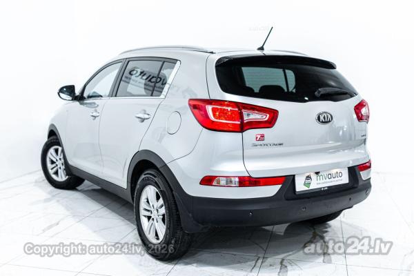 Серый Киа Sportage 2013 в Таллин, объемом двигателя 2.00 л и пробегом 199 тыс. км за 6500 €, фото 7 на AUTOMOTO.COM.LV