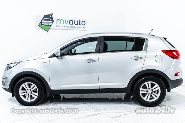 Серый Киа Sportage 2013 в Таллин, объемом двигателя 2.00 л и пробегом 199 тыс. км за 6500 €, фото 10 на AUTOMOTO.COM.LV
