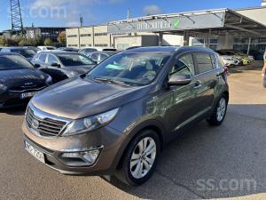 Серый Киа Sportage 2013 в Рига, объемом двигателя 1.70 л и пробегом 135 тыс. км за 6900 €, фото  на AUTOMOTO.COM.LV