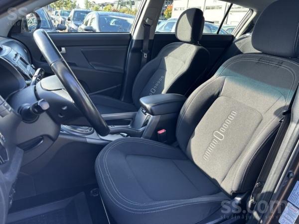 Серый Киа Sportage 2013 в Рига, объемом двигателя 1.70 л и пробегом 135 тыс. км за 6900 €, фото 9 на AUTOMOTO.COM.LV