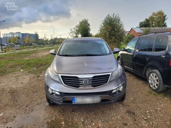 Серый Киа Sportage 2013 в Вильнюс, объемом двигателя 2.40 л и пробегом 206 тыс. км за 2200 €, фото 3 на AUTOMOTO.COM.LV