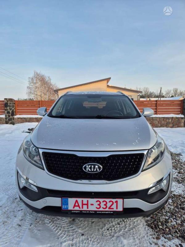 Pelēks Kia Sportage 2014 Marijampole, ar dzinēja tilpumu 1.69 L un nobraukumu 190 tūkst. km par 7500 €, foto 2 vietnē AUTOMOTO.COM.LV