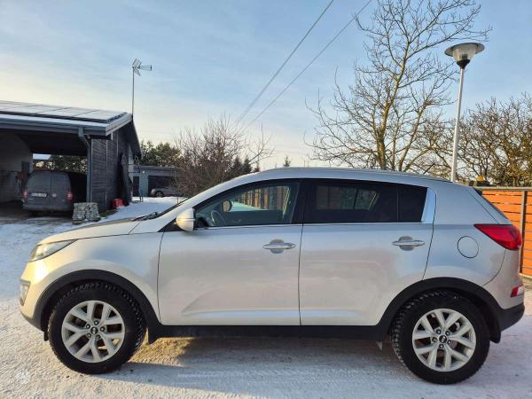 Pelēks Kia Sportage 2014 Marijampole, ar dzinēja tilpumu 1.69 L un nobraukumu 190 tūkst. km par 7500 €, foto 6 vietnē AUTOMOTO.COM.LV