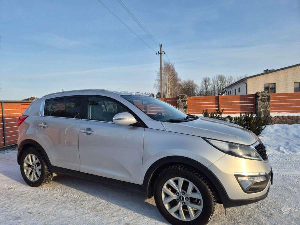 Pelēks Kia Sportage 2014 Marijampole, ar dzinēja tilpumu 1.69 L un nobraukumu 190 tūkst. km par 7500 €, foto 9 vietnē AUTOMOTO.COM.LV