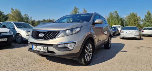Серый Киа Sportage 2014 в Валмиера, объемом двигателя 2.00 л и пробегом 393 тыс. км за 5600 €, фото 6 на AUTOMOTO.COM.LV