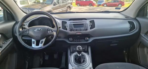 Серый Киа Sportage 2014 в Валмиера, объемом двигателя 2.00 л и пробегом 393 тыс. км за 5600 €, фото 8 на AUTOMOTO.COM.LV