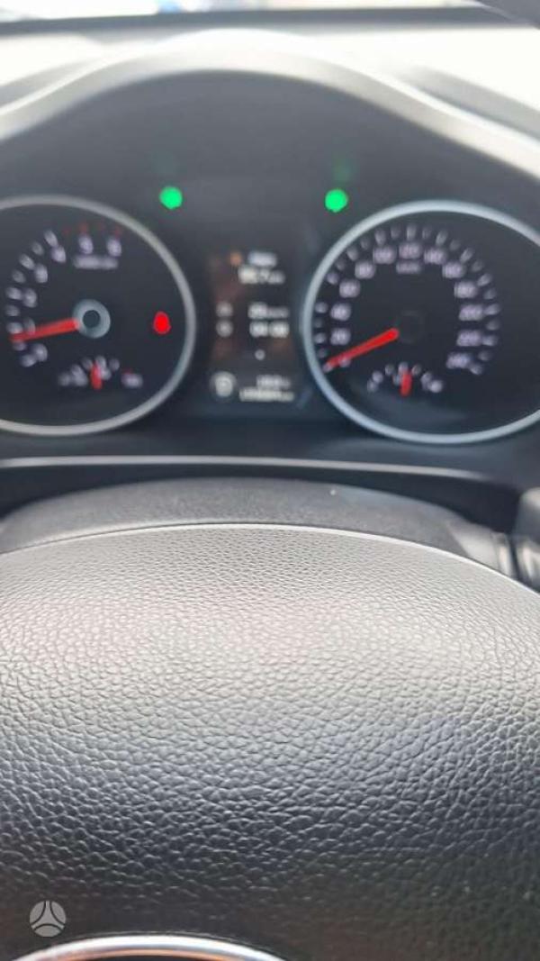 Grey Kia Sportage 2014 in Vilnius, with an engine capacity of 2.00 L and mileage of 194 thousand km for 10500 €, photo 10 on AUTOMOTO.COM.LV