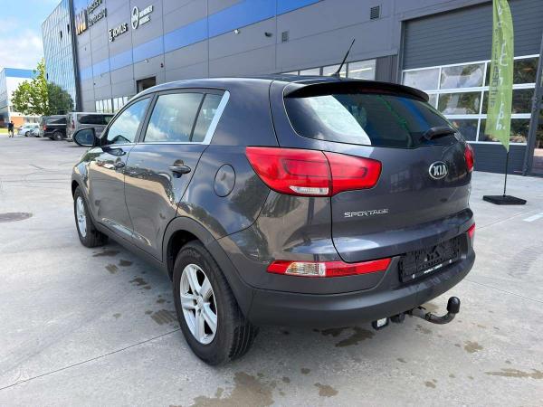 Pelēks Kia Sportage 2014 Panevēža, ar dzinēja tilpumu 1.69 L un nobraukumu 262 tūkst. km par 6999 €, foto 9 vietnē AUTOMOTO.COM.LV