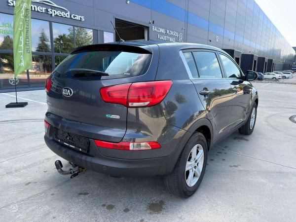 Pelēks Kia Sportage 2014 Panevēža, ar dzinēja tilpumu 1.69 L un nobraukumu 262 tūkst. km par 6999 €, foto 10 vietnē AUTOMOTO.COM.LV