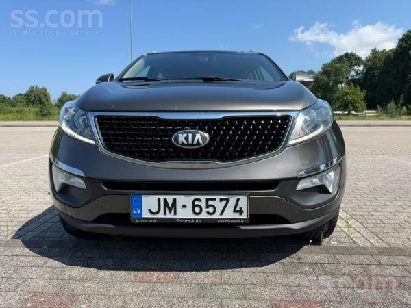 Pelēks Kia Sportage 2014 Ventspils, ar dzinēja tilpumu 2.00 L un nobraukumu 265 tūkst. km par 8000 €, foto 2 vietnē AUTOMOTO.COM.LV