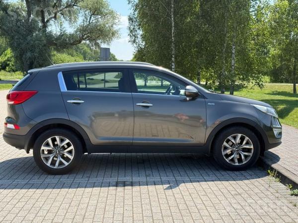 Pelēks Kia Sportage 2014 Ventspils, ar dzinēja tilpumu 2.00 L un nobraukumu 265 tūkst. km par 8000 €, foto 6 vietnē AUTOMOTO.COM.LV