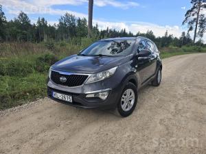 Pelēks Kia Sportage 2014 Rīga, ar dzinēja tilpumu 2.00 L un nobraukumu 300 tūkst. km par 7200 €, foto  vietnē AUTOMOTO.COM.LV