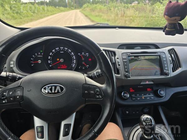 Серый Киа Sportage 2014 в Рига, объемом двигателя 2.00 л и пробегом 300 тыс. км за 7200 €, фото 8 на AUTOMOTO.COM.LV