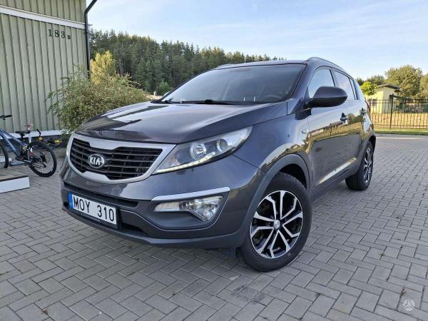 Grey Kia Sportage 2014 in Druskininkai, with an engine capacity of 1.69 L and mileage of 227 thousand km for 5500 €, photo 3 on AUTOMOTO.COM.LV