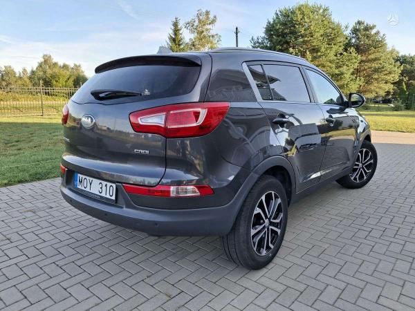 Grey Kia Sportage 2014 in Druskininkai, with an engine capacity of 1.69 L and mileage of 227 thousand km for 5500 €, photo 4 on AUTOMOTO.COM.LV