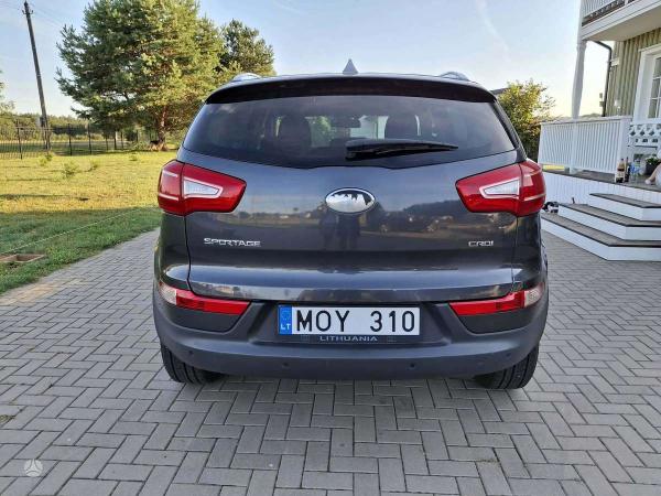 Grey Kia Sportage 2014 in Druskininkai, with an engine capacity of 1.69 L and mileage of 227 thousand km for 5500 €, photo 6 on AUTOMOTO.COM.LV