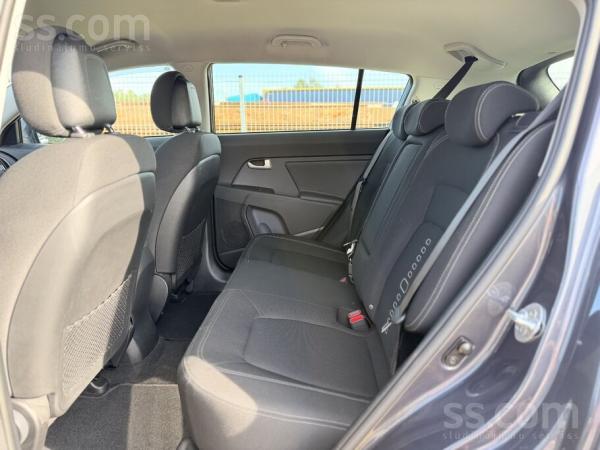 Серый Киа Sportage 2014 в Рига, объемом двигателя 1.70 л и пробегом 205 тыс. км за 7995 €, фото 9 на AUTOMOTO.COM.LV