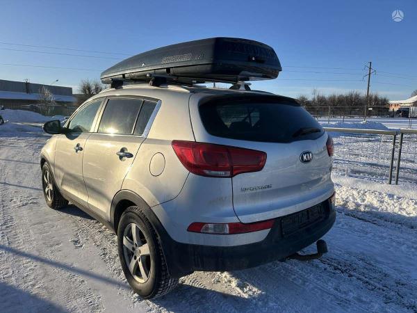 Pelēks Kia Sportage 2015 Marijampole, ar dzinēja tilpumu 1.69 L un nobraukumu 229 tūkst. km par 6650 €, foto 5 vietnē AUTOMOTO.COM.LV