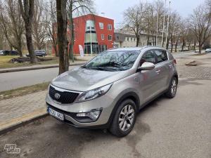 Grey Kia Sportage 2015 in Vilnius, with an engine capacity of 2.00 L and mileage of 116 thousand km for 8000 €, photo  on AUTOMOTO.COM.LV