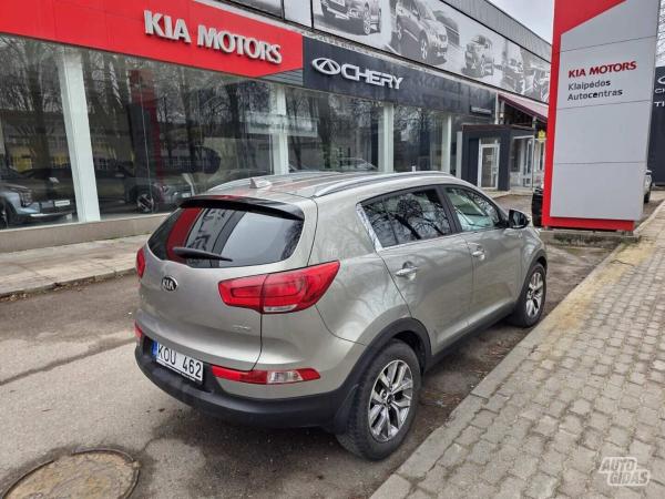 Grey Kia Sportage 2015 in Vilnius, with an engine capacity of 2.00 L and mileage of 116 thousand km for 8000 €, photo 4 on AUTOMOTO.COM.LV