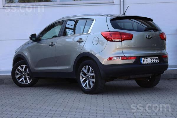 Grey Kia Sportage 2015 in Riga, with an engine capacity of 1.60 L and mileage of 0 thousand km for 5495 €, photo 4 on AUTOMOTO.COM.LV
