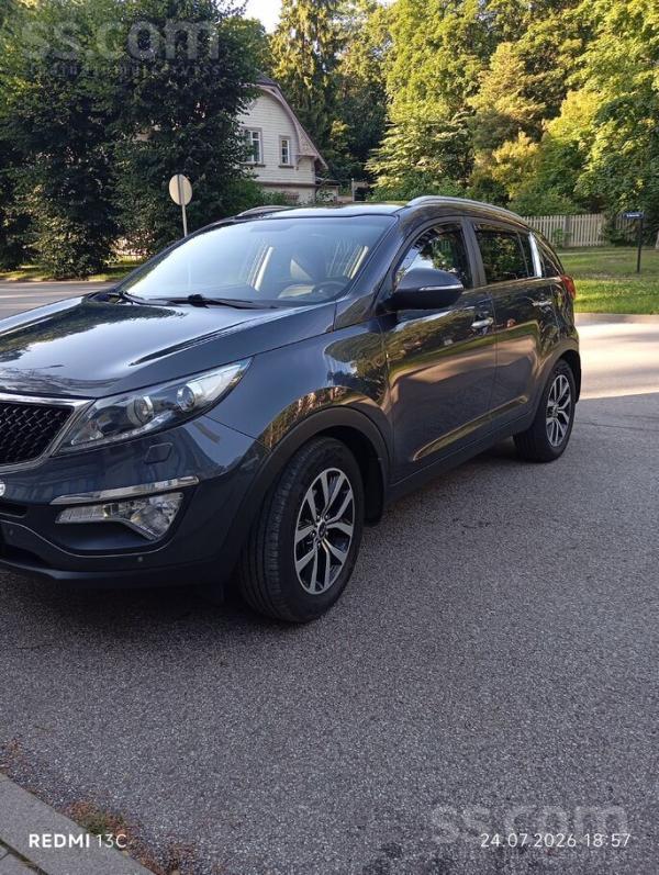 Pelēks Kia Sportage 2015 Jūrmala, ar dzinēja tilpumu 1.70 L un nobraukumu 203 tūkst. km par 8500 €, foto 3 vietnē AUTOMOTO.COM.LV