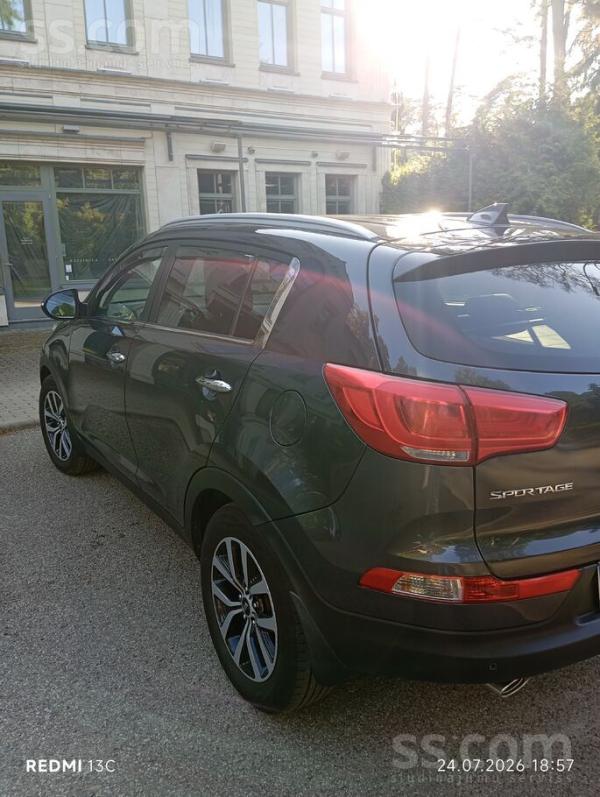 Pelēks Kia Sportage 2015 Jūrmala, ar dzinēja tilpumu 1.70 L un nobraukumu 203 tūkst. km par 8500 €, foto 4 vietnē AUTOMOTO.COM.LV