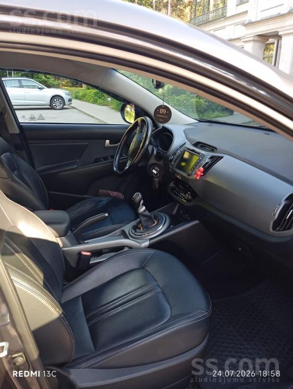 Pelēks Kia Sportage 2015 Jūrmala, ar dzinēja tilpumu 1.70 L un nobraukumu 203 tūkst. km par 8500 €, foto 6 vietnē AUTOMOTO.COM.LV