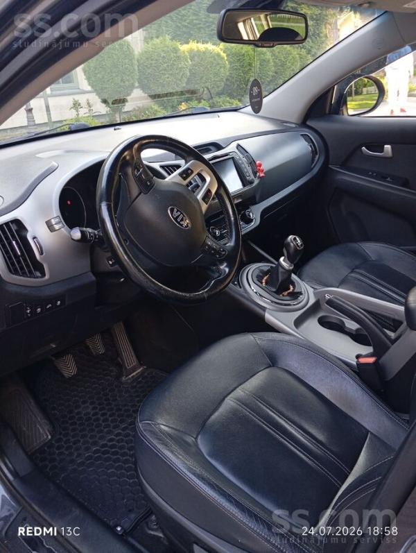 Pelēks Kia Sportage 2015 Jūrmala, ar dzinēja tilpumu 1.70 L un nobraukumu 203 tūkst. km par 8500 €, foto 8 vietnē AUTOMOTO.COM.LV