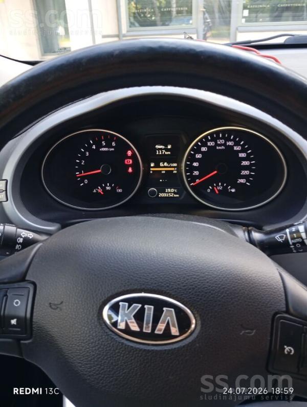 Pelēks Kia Sportage 2015 Jūrmala, ar dzinēja tilpumu 1.70 L un nobraukumu 203 tūkst. km par 8500 €, foto 9 vietnē AUTOMOTO.COM.LV