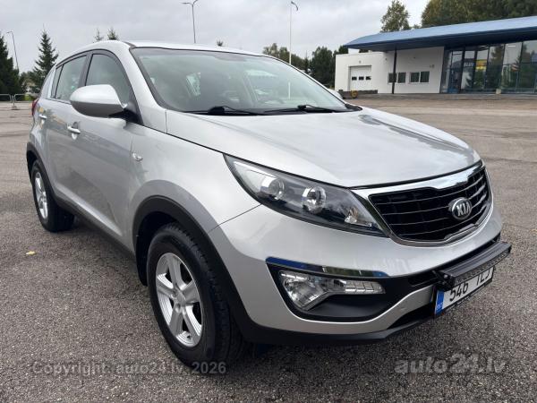 Grey Kia Sportage 2015 in Paide, with an engine capacity of 1.60 L and mileage of 105 thousand km for 8490 €, photo 7 on AUTOMOTO.COM.LV