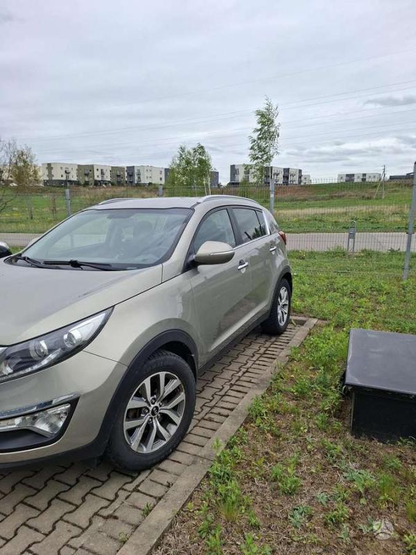 Серый Киа Sportage 2015 в Каунас, объемом двигателя 1.69 л и пробегом 173 тыс. км за 6200 €, фото 3 на AUTOMOTO.COM.LV