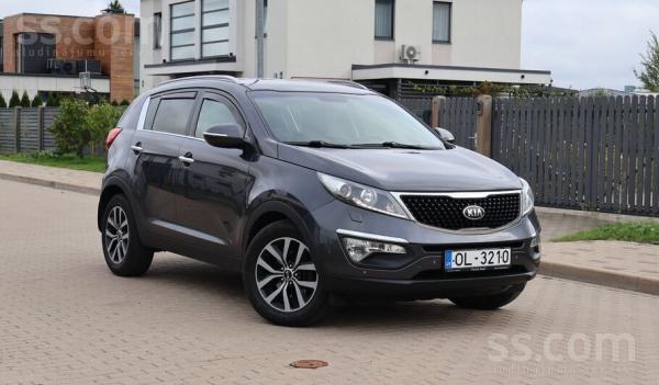 Grey Kia Sportage 2015 in Riga, with an engine capacity of 1.70 L and mileage of 0 thousand km for 5990 €, photo 1 on AUTOMOTO.COM.LV