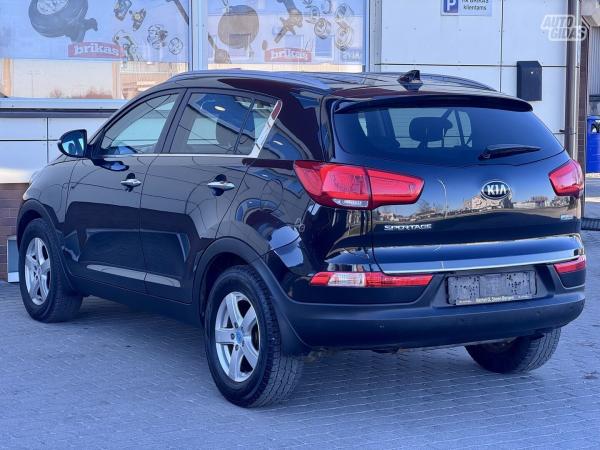 Grey Kia Sportage 2016 in Kretinga, with an engine capacity of 1.60 L and mileage of 241 thousand km for 7250 €, photo 8 on AUTOMOTO.COM.LV