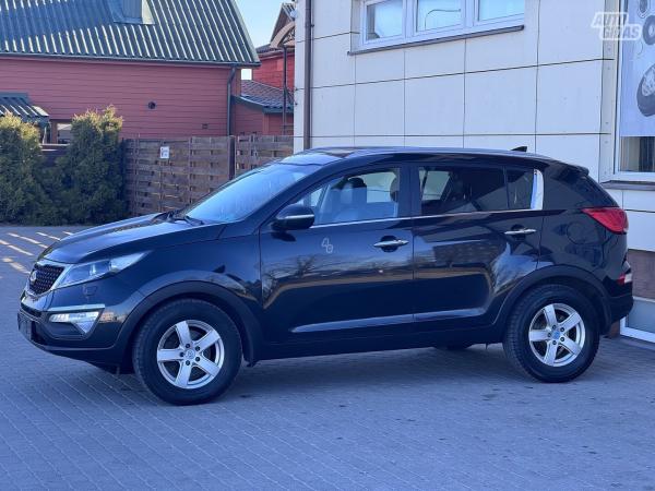 Grey Kia Sportage 2016 in Kretinga, with an engine capacity of 1.60 L and mileage of 241 thousand km for 7250 €, photo 5 on AUTOMOTO.COM.LV
