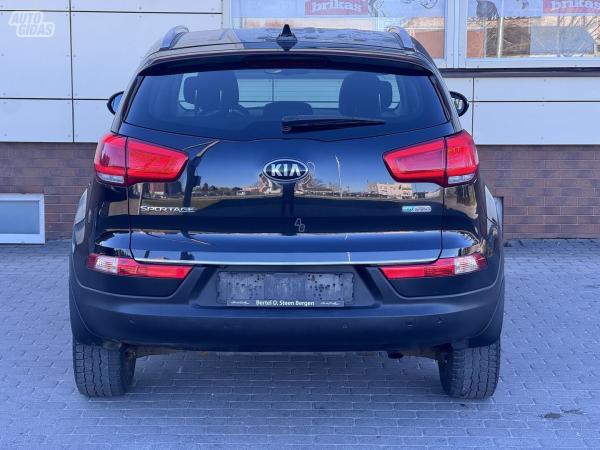 Grey Kia Sportage 2016 in Kretinga, with an engine capacity of 1.60 L and mileage of 241 thousand km for 7250 €, photo 7 on AUTOMOTO.COM.LV