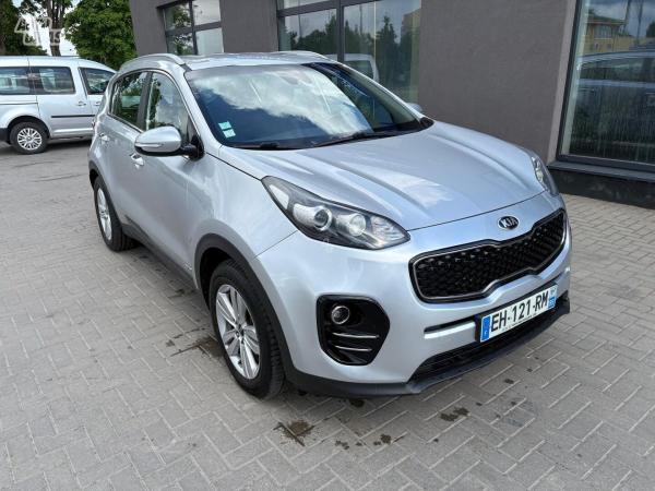 Grey Kia Sportage 2016 in Kaunas, with an engine capacity of 2.00 L and mileage of 218 thousand km for 11900 €, photo 2 on AUTOMOTO.COM.LV