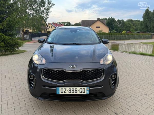 Pelēks Kia Sportage 2016 Kauņa, ar dzinēja tilpumu 1.70 L un nobraukumu 235 tūkst. km par 11900 €, foto 2 vietnē AUTOMOTO.COM.LV