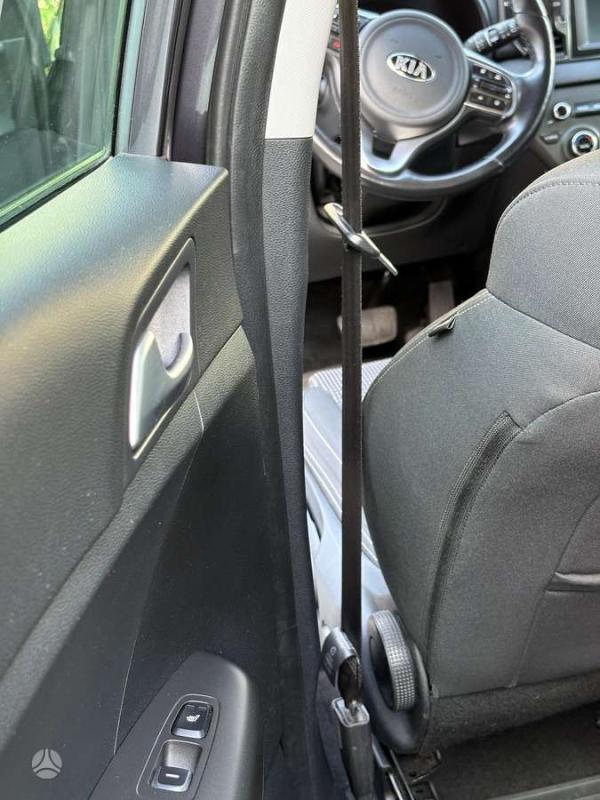 Pelēks Kia Sportage 2016 Viļņa, ar dzinēja tilpumu 2.00 L un nobraukumu 115 tūkst. km par 13500 €, foto 8 vietnē AUTOMOTO.COM.LV