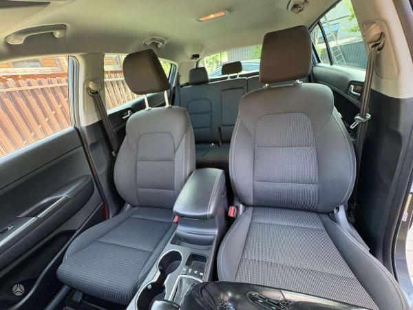 Grey Kia Sportage 2016 in Vilnius, with an engine capacity of 2.00 L and mileage of 115 thousand km for 13500 €, photo 10 on AUTOMOTO.COM.LV