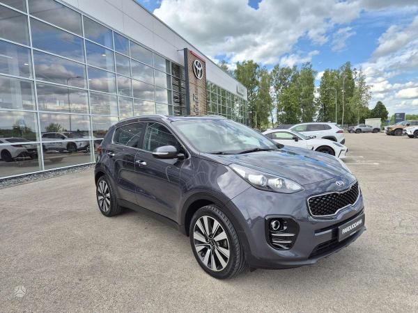 Grey Kia Sportage 2016 in Panevezys, with an engine capacity of 1.69 L and mileage of 144 thousand km for 9900 €, photo 3 on AUTOMOTO.COM.LV