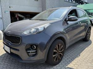 Grey Kia Sportage 2016 in Siauliai, with an engine capacity of 1.69 L and mileage of 187 thousand km for 8700 €, photo  on AUTOMOTO.COM.LV