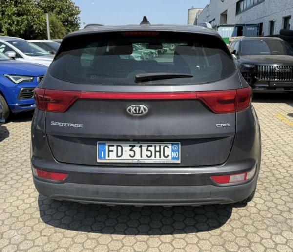 Pelēks Kia Sportage 2016 Šauļi, ar dzinēja tilpumu 1.69 L un nobraukumu 187 tūkst. km par 8700 €, foto 6 vietnē AUTOMOTO.COM.LV